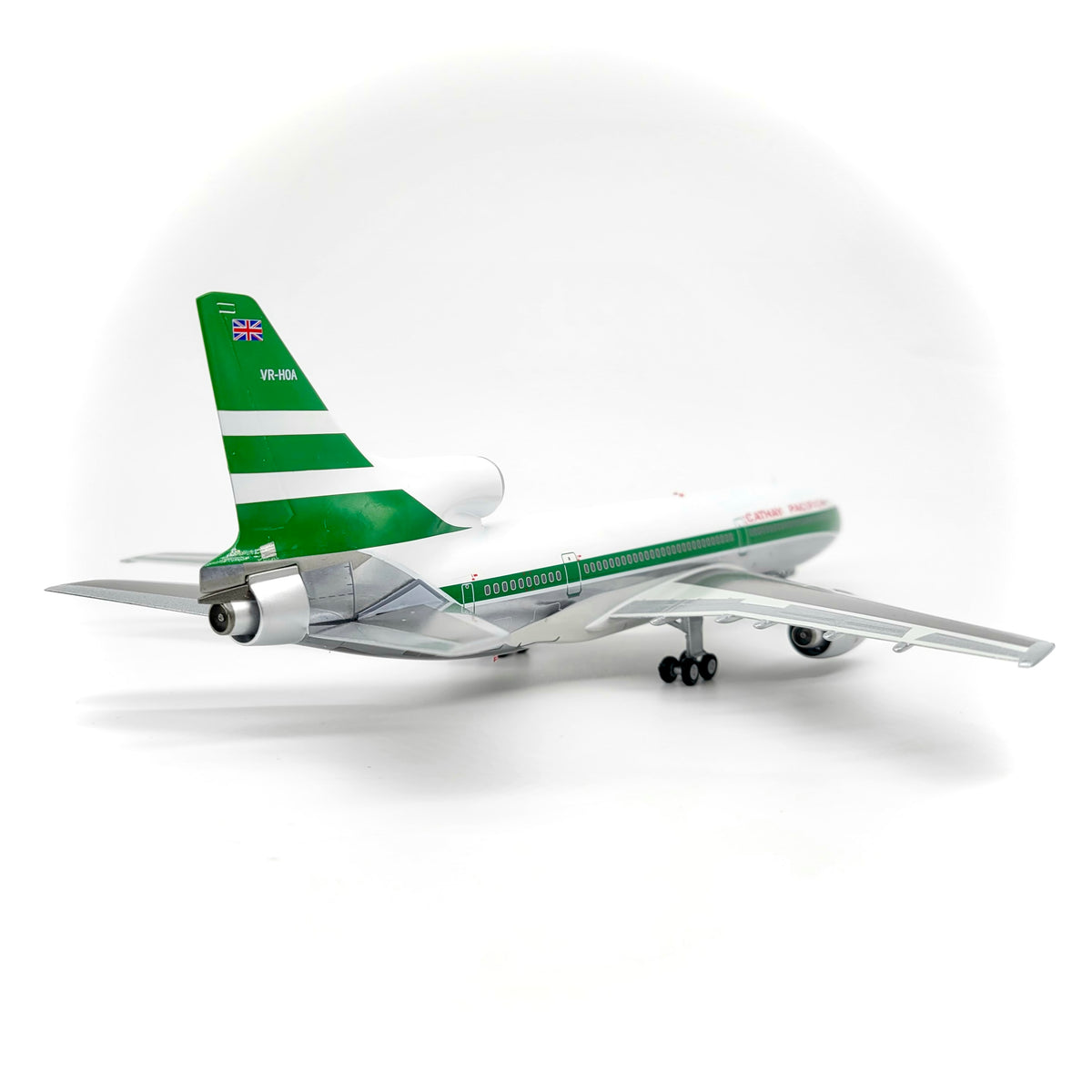 1/200 Limited Edition Cathay Pacific Lockheed L-1011 Tri-Star (VR-HOA ...